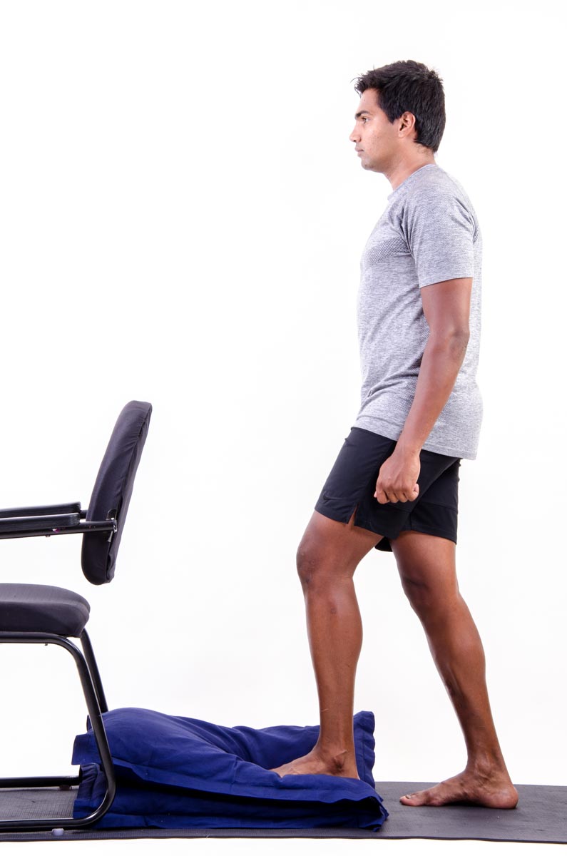 Tandem stand on 2 pillows - Vissco Healthcare Private Limited.