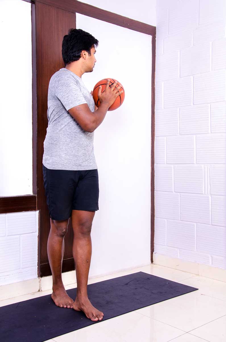 Tandem Stand with Ball Toss Sideways - Vissco Healthcare Private Limited.