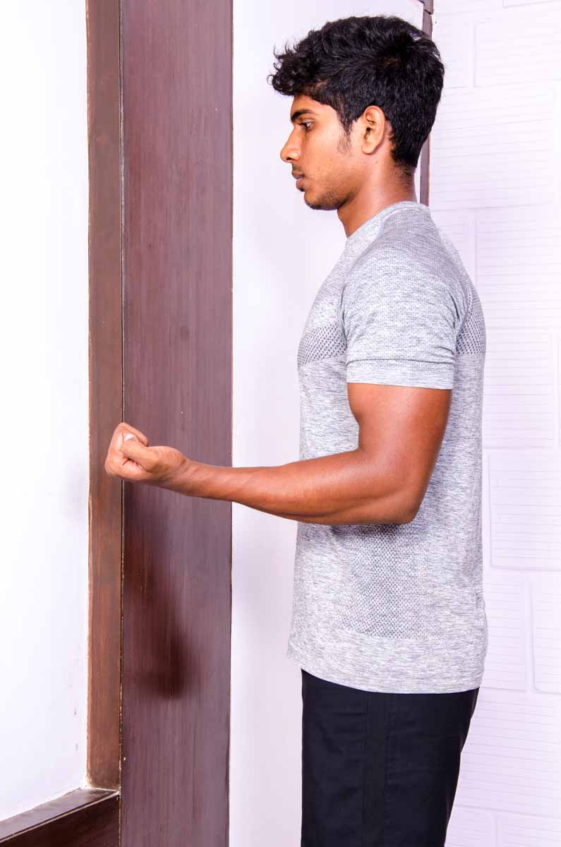 Shoulder Internal Rotation Isometric 1